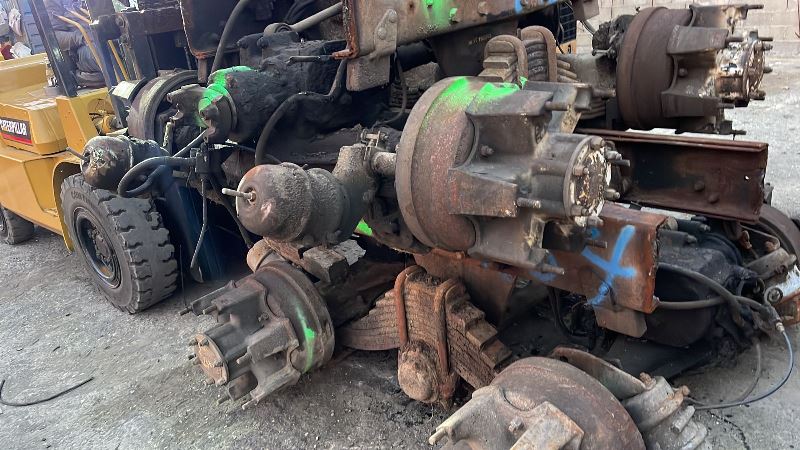 Diferencial Mack 44 mil Libras - Salcedo Tavárez Business Group